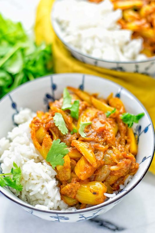 Vegan Chicken Madras - Contentedness Cooking