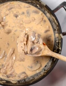 Easy Chicken Crema Recipe with Mushroom Sauce - Contentedness Cooking