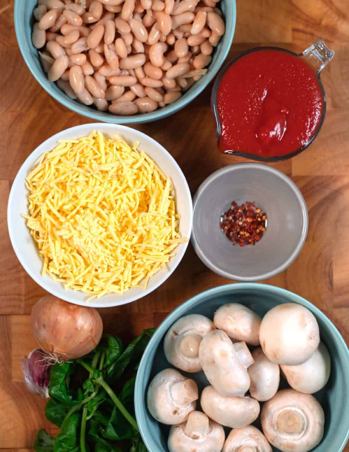 Pizza Beans (Comfort Food With a Pizza Twist) - Contentedness Cooking